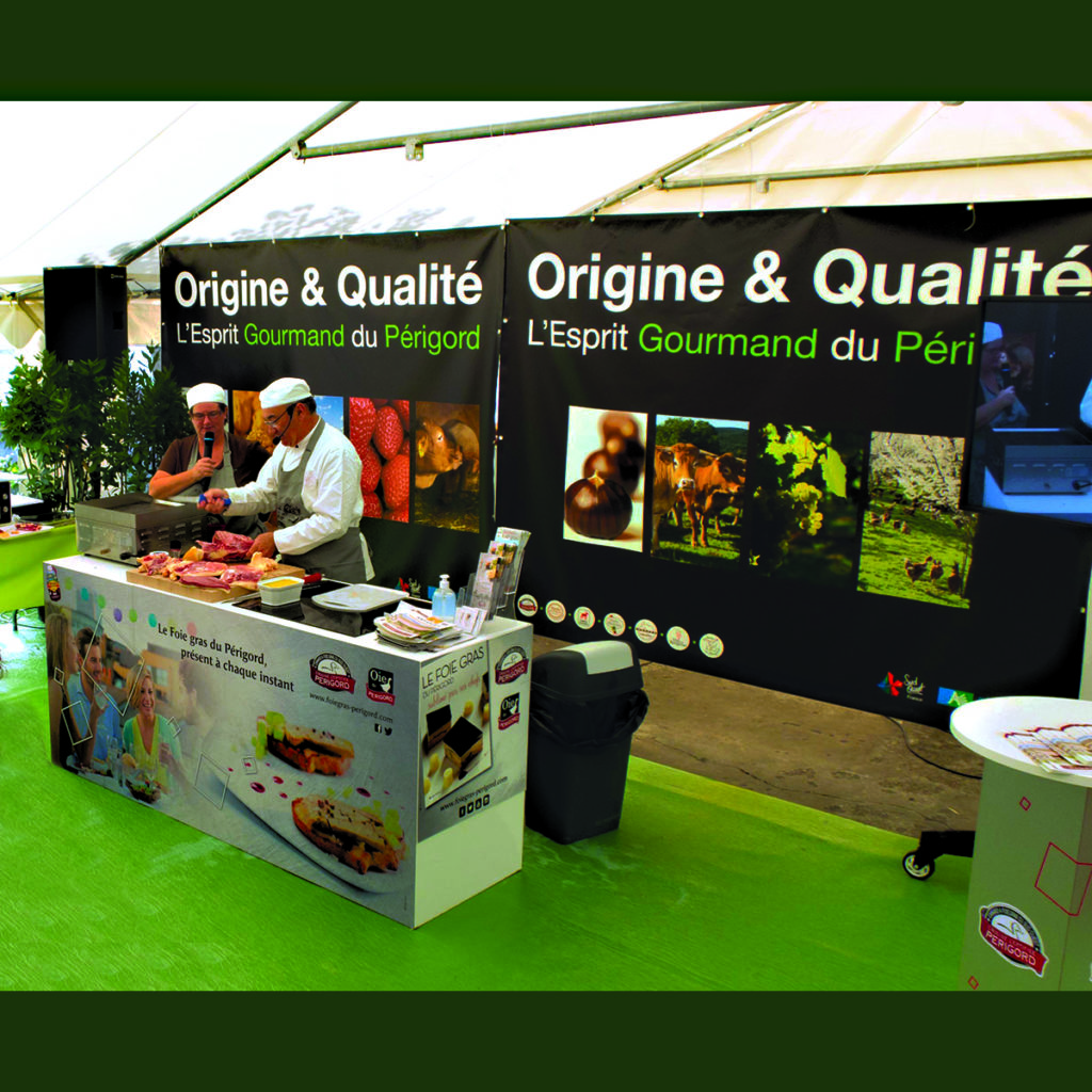 BANDEROLES et BACHES - Action Pub